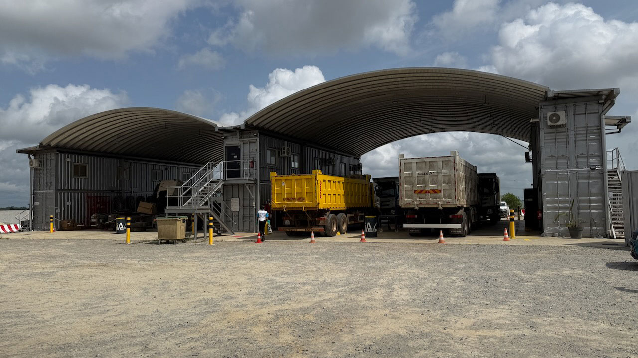 Steel Arch Buildings, Garages, & Commerical Metal Buildings